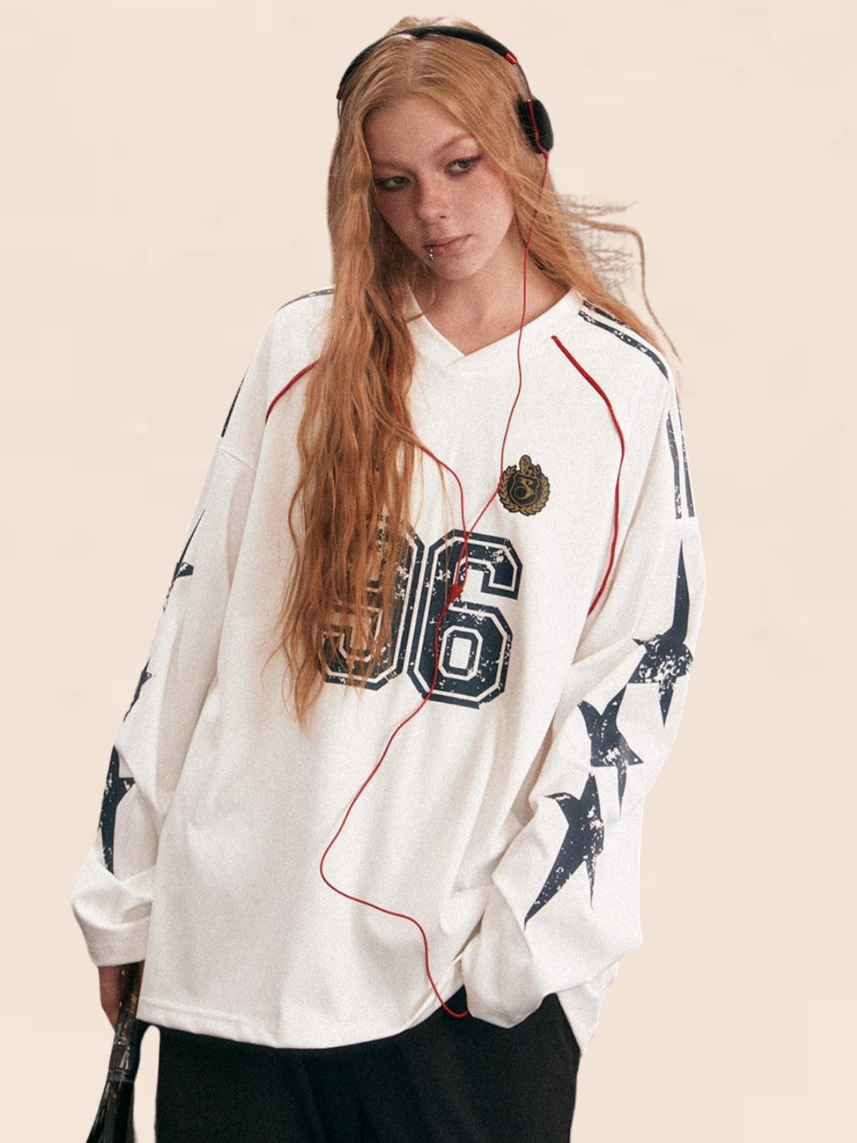 Loose Fit White Sweatshirt – UrbanSheek