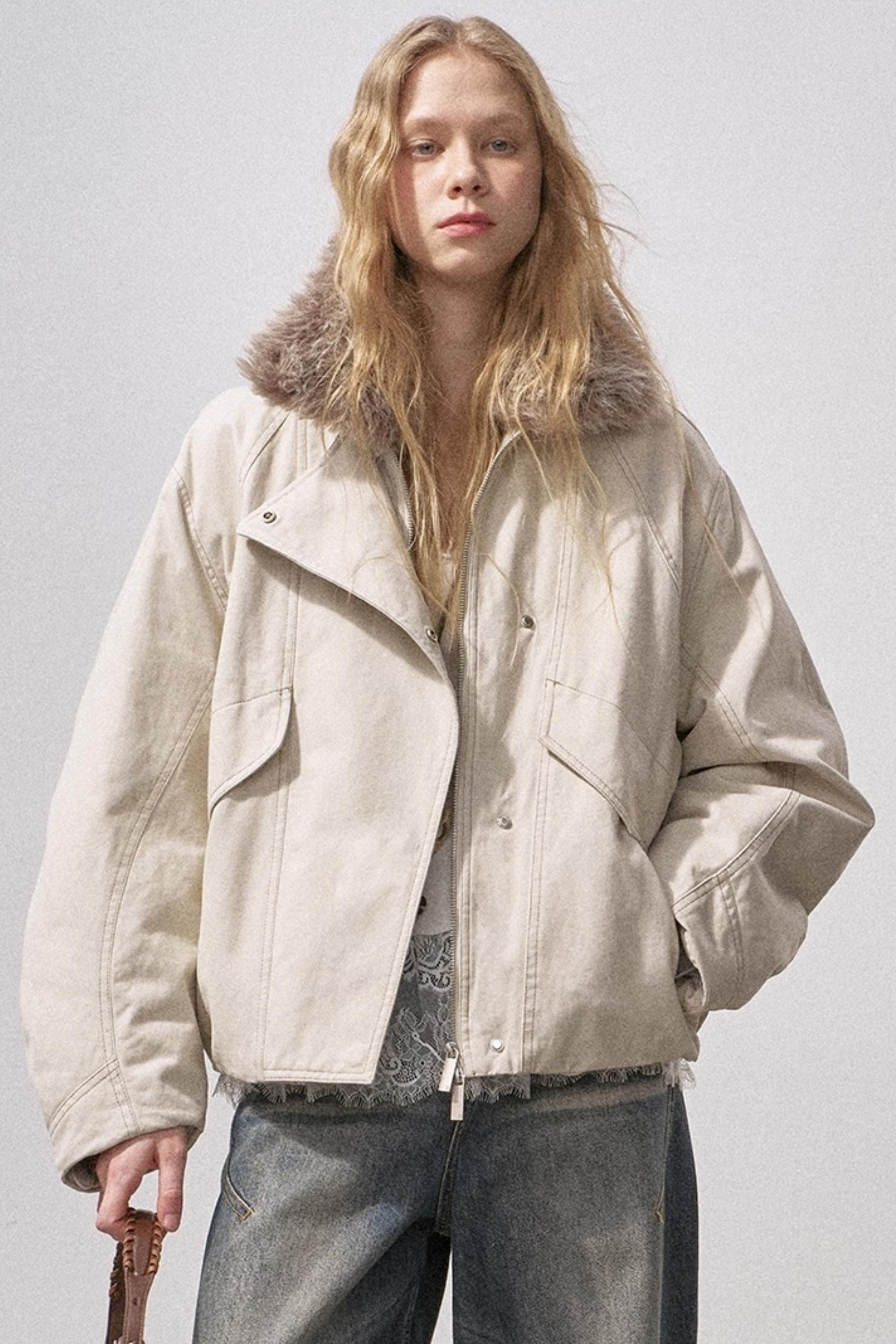 Curved Sleeve Fur Collar Jacket – UrbanSheek
