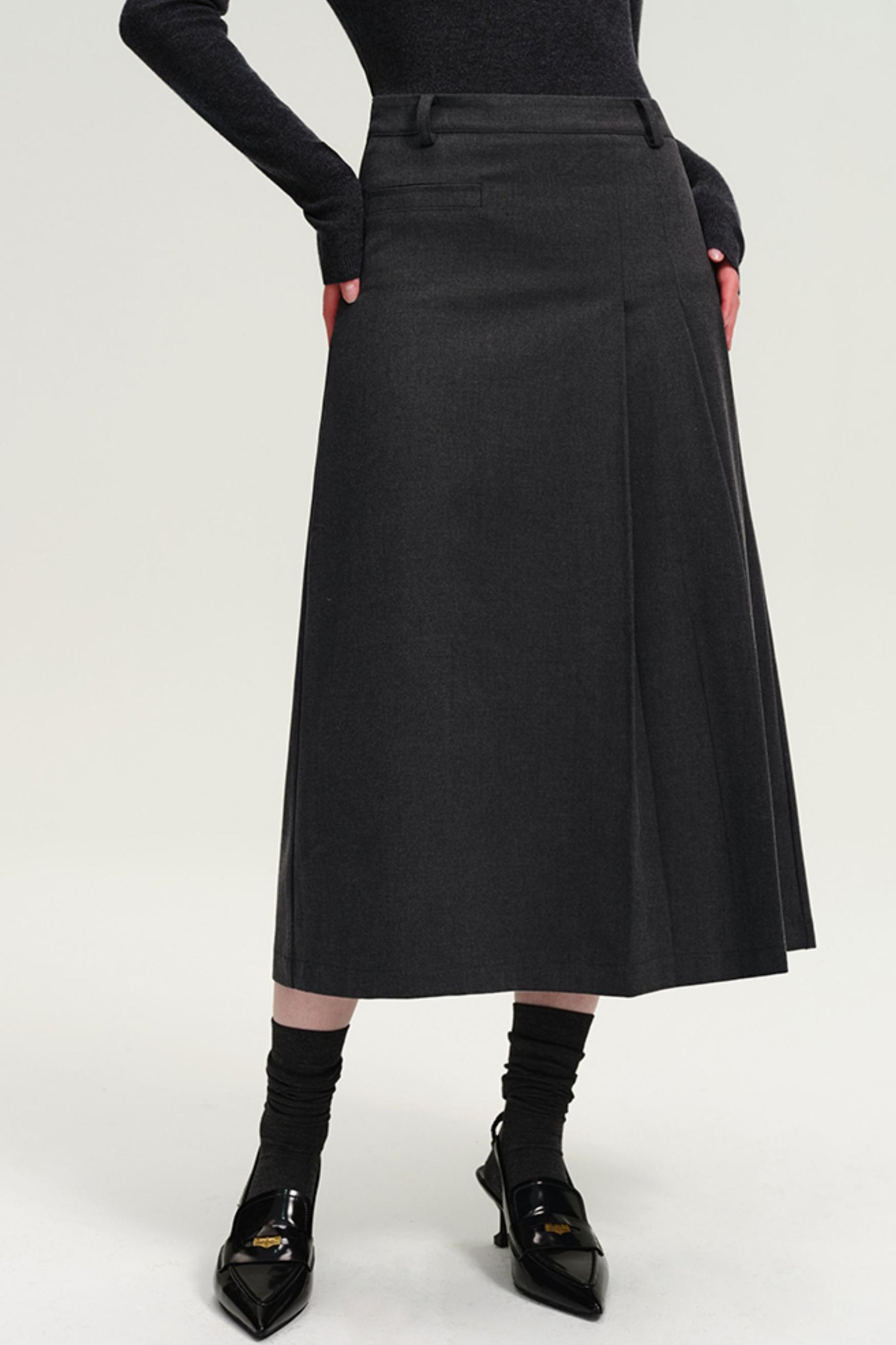 French Woolen High-Waisted Pleated Skirt – UrbanSheek