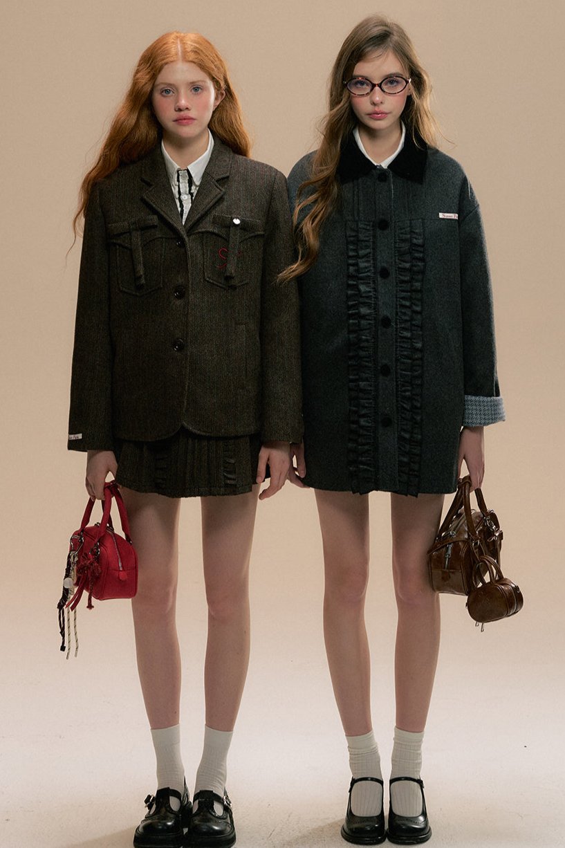 Fungus-Trimmed Dark Gray Tweed Coat – UrbanSheek
