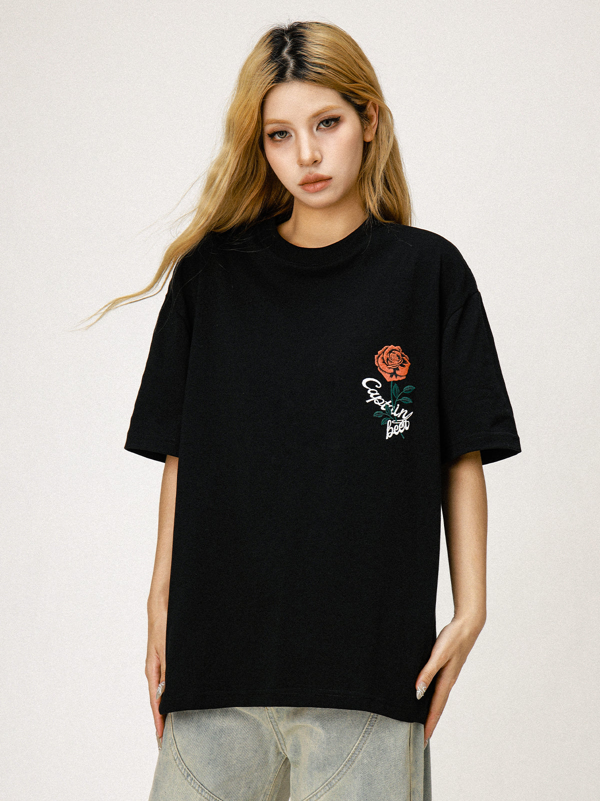 Vintage Embroidery Rose T-Shirt – UrbanSheek