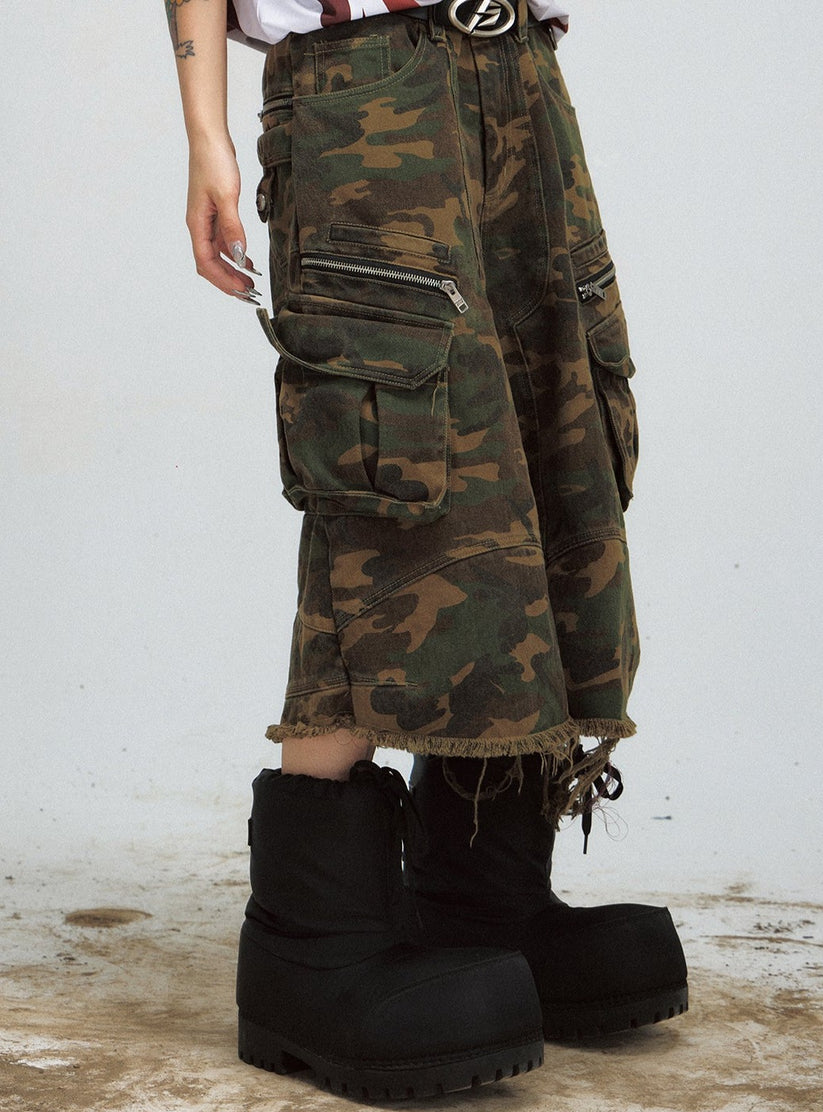 Green Cargo Cropped Shorts Pants – UrbanSheek