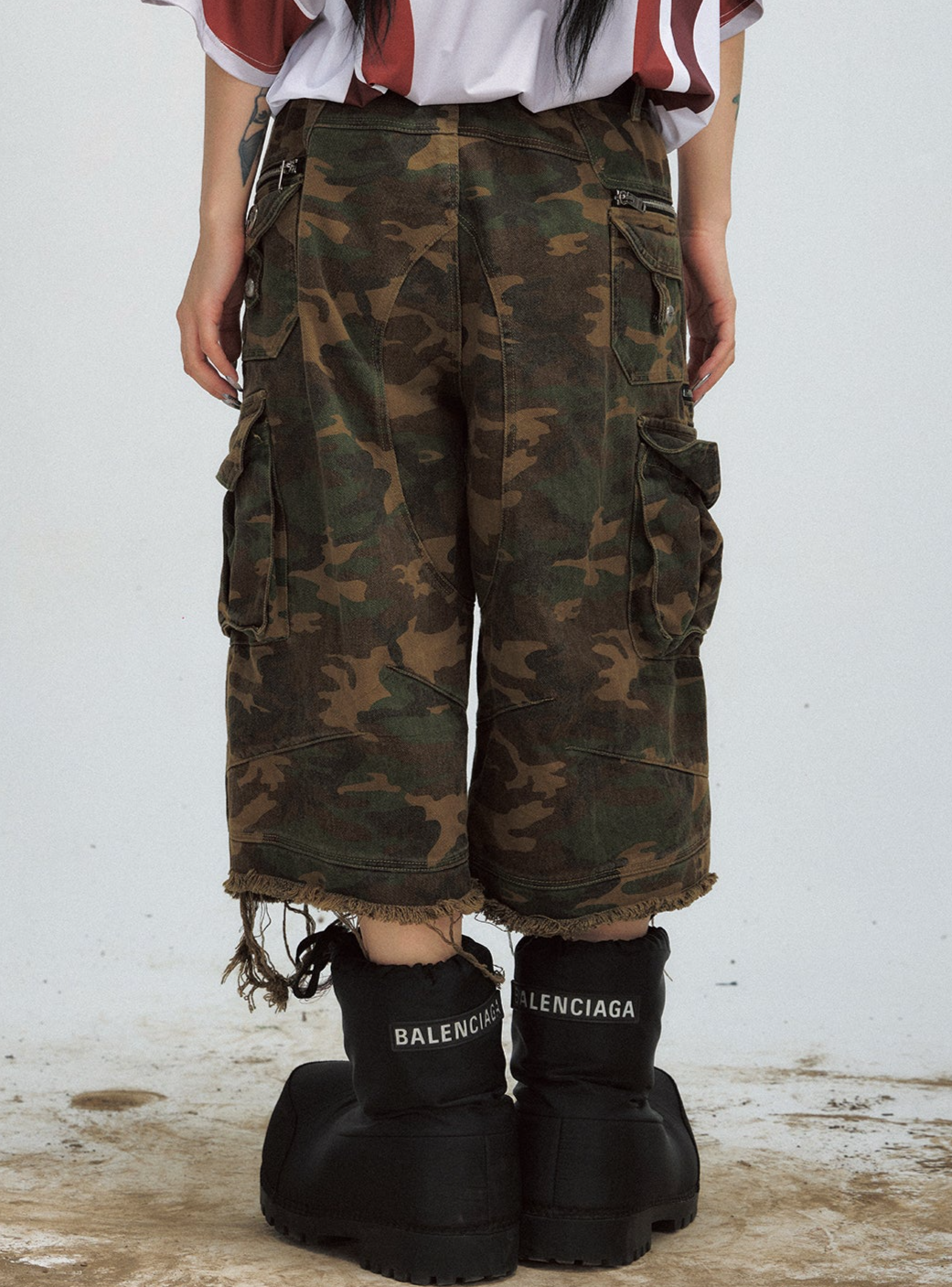 Green Cargo Cropped Shorts Pants – UrbanSheek