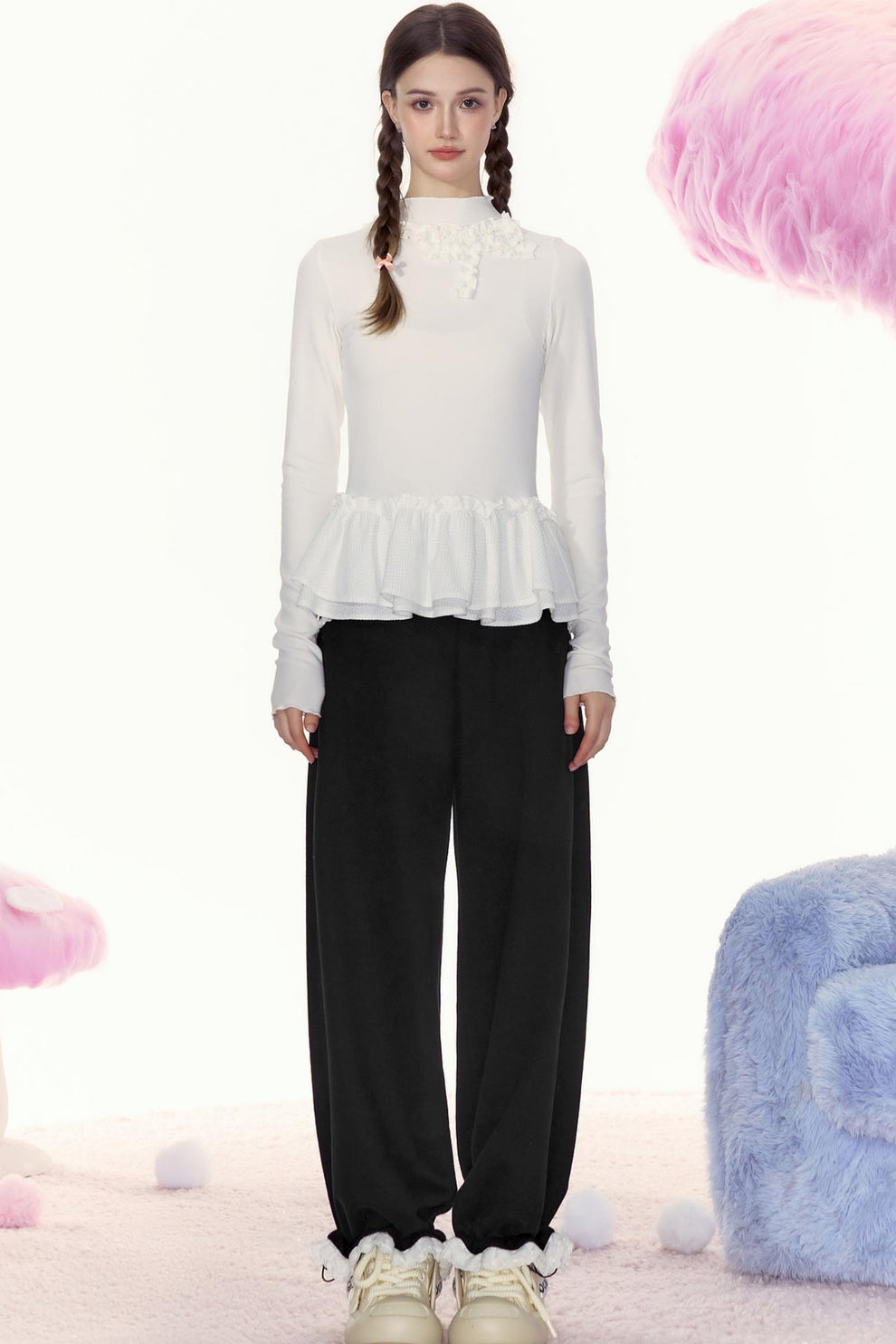 French Lace Loose Pants – UrbanSheek