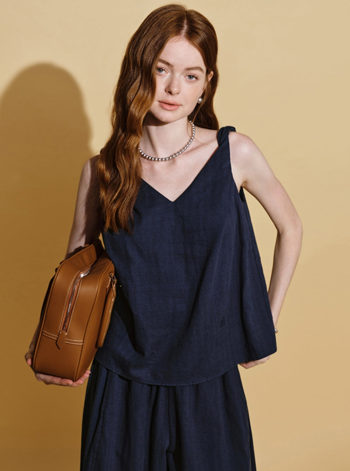 Tencel Linen V-Neck Camisole Set – UrbanSheek