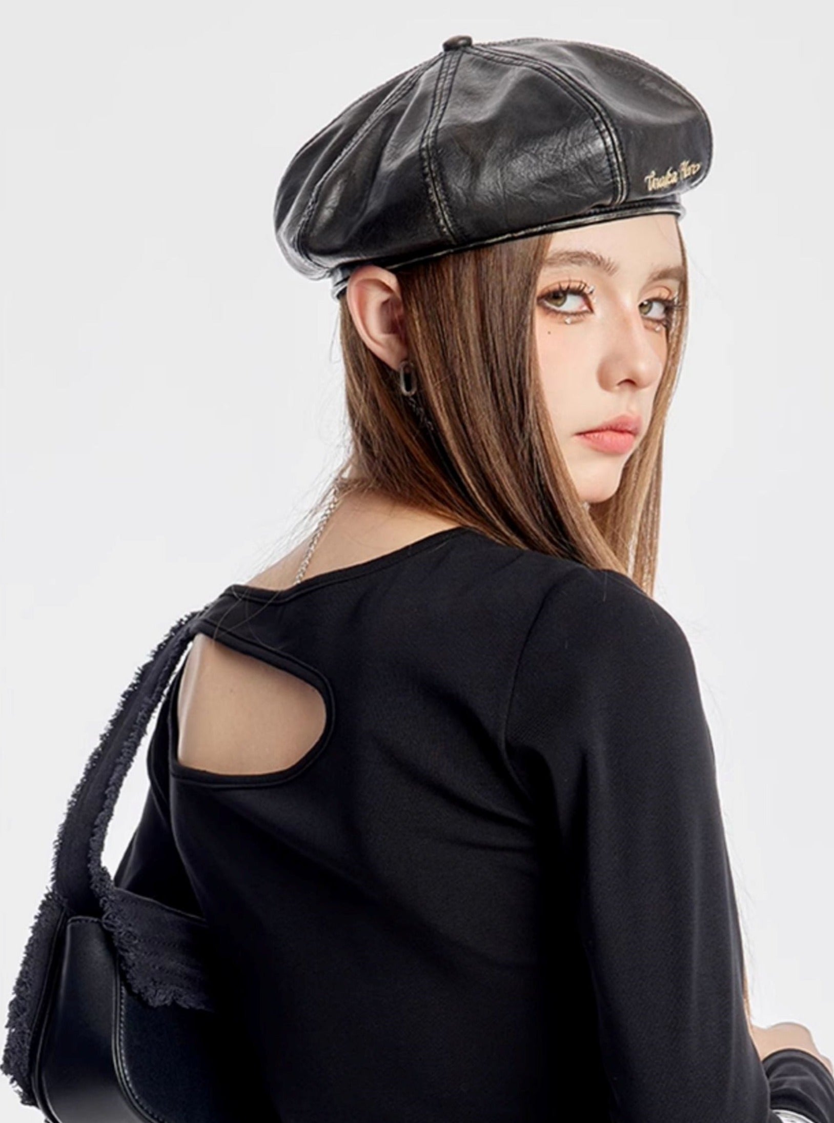 Black Embossed PU Pi Beret Hat – UrbanSheek