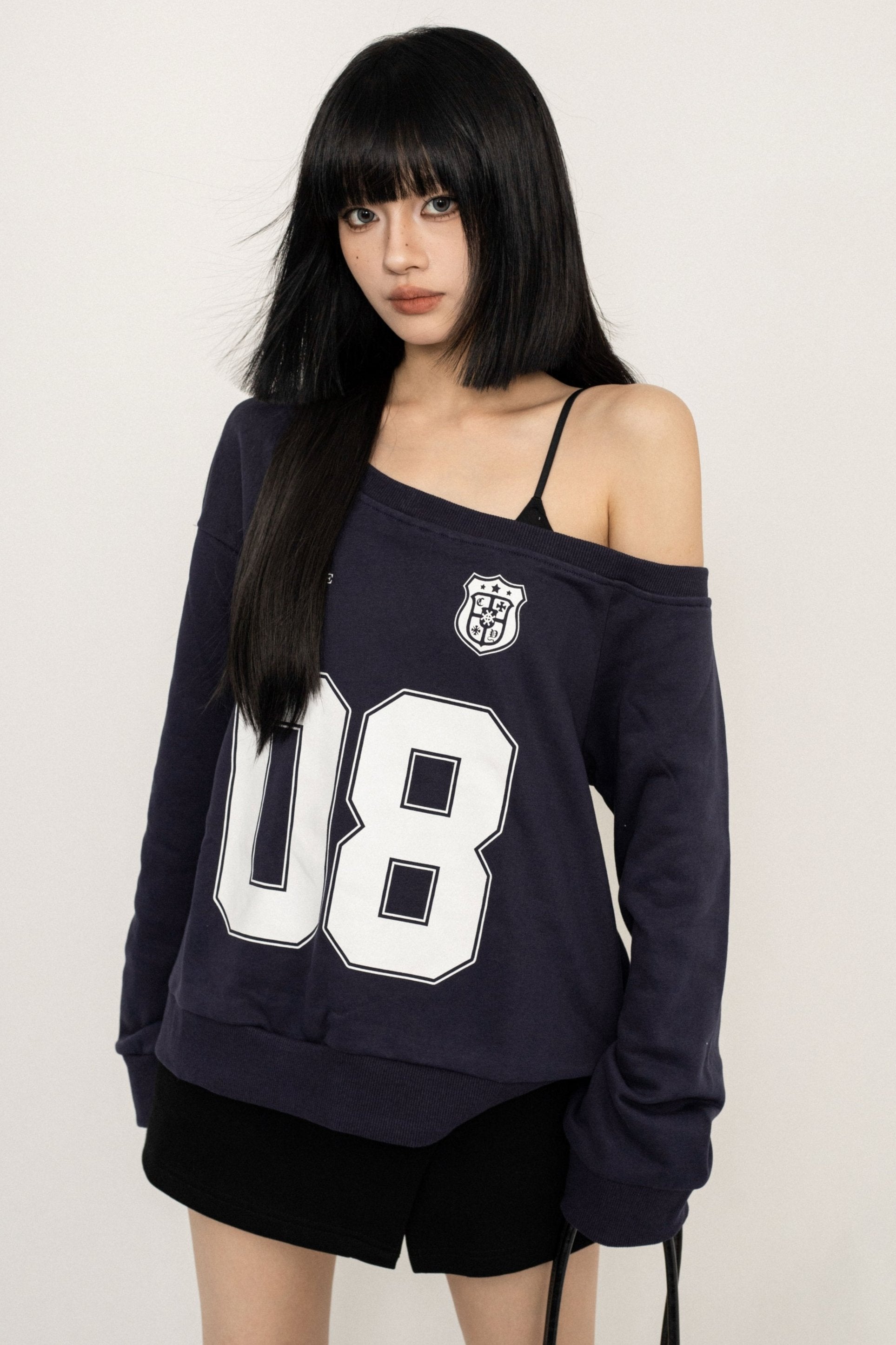Retro Off-Shoulder Alphabet Sweatshirt – UrbanSheek