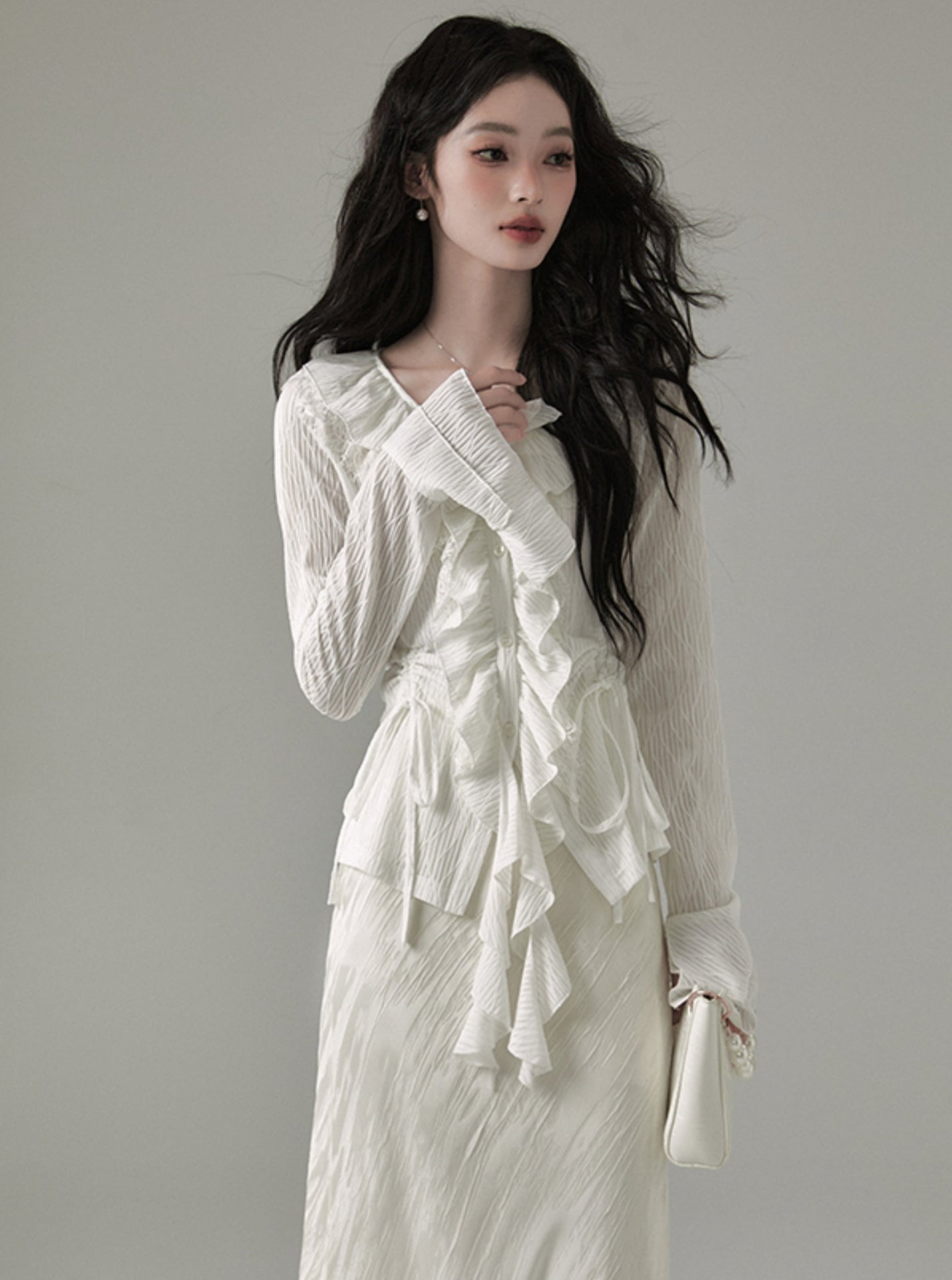 French Retro Ruffled V-Neck Chic Tops – UrbanSheek
