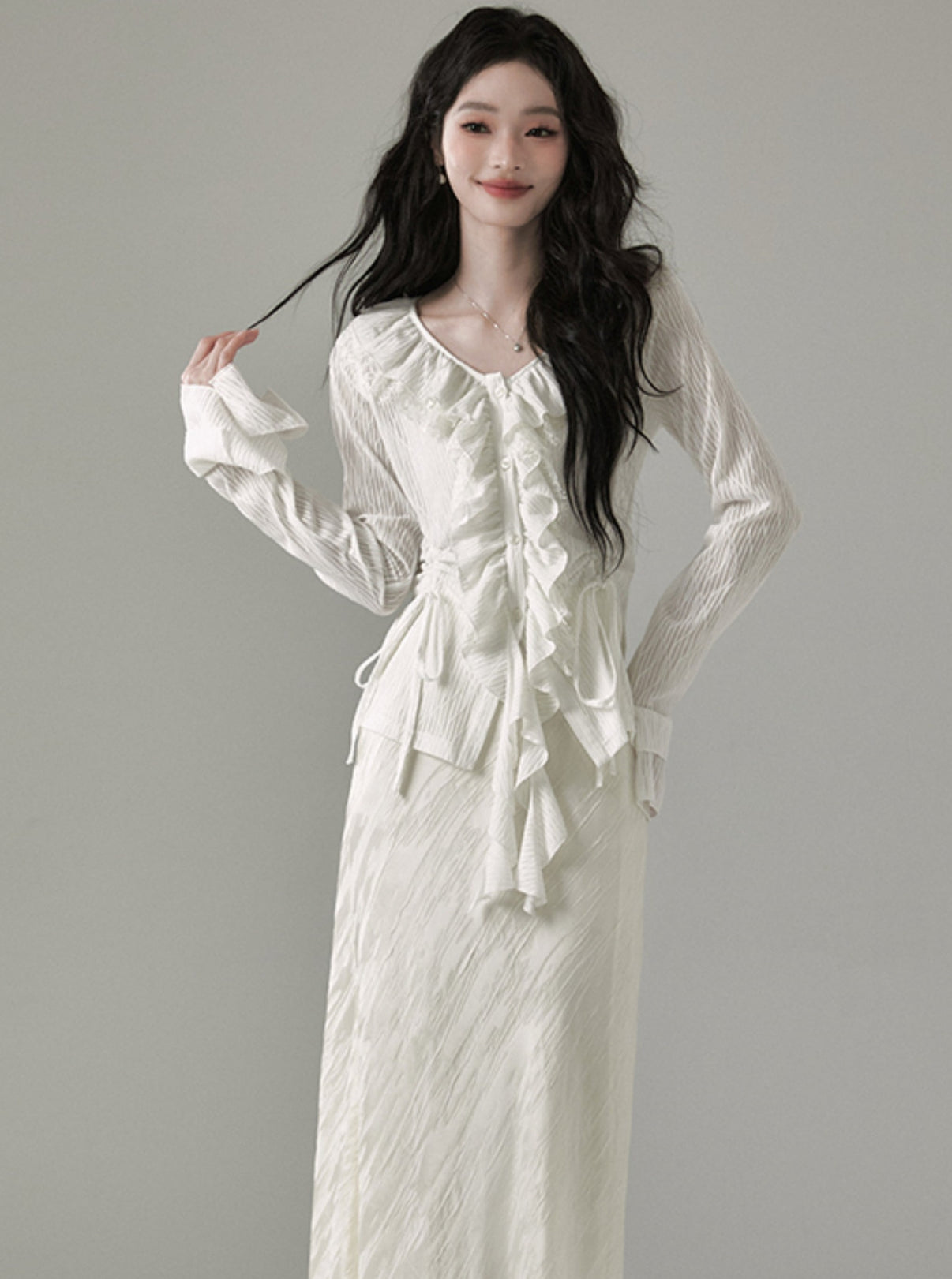 French Retro Ruffled V-Neck Chic Tops – UrbanSheek