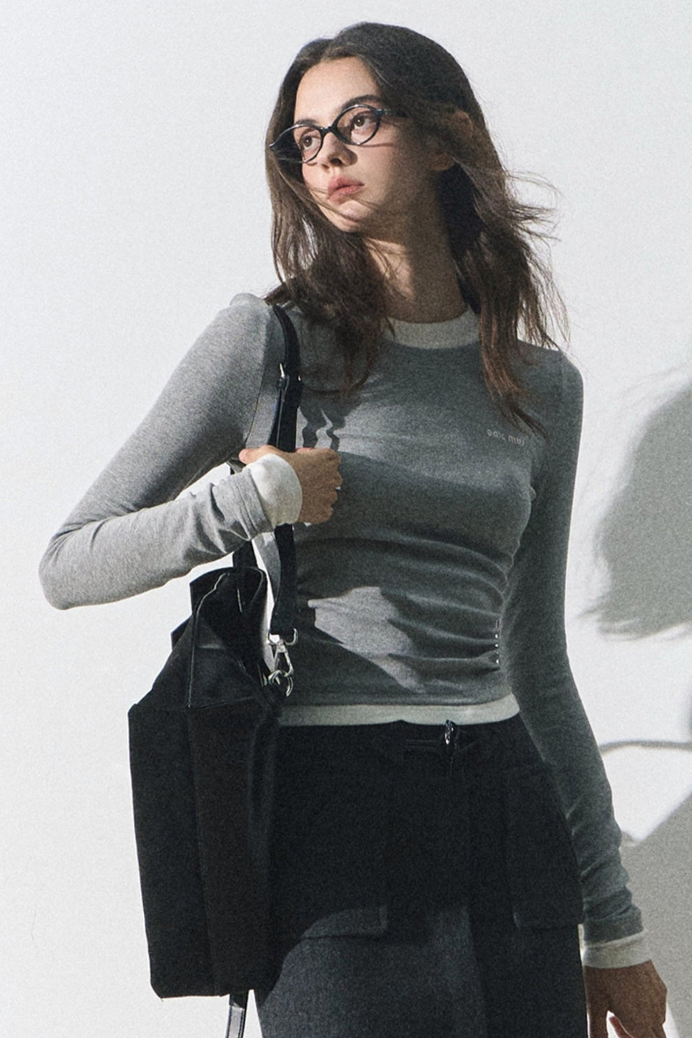 Fashionable Layering Underneath Bottom T-Shirt – UrbanSheek