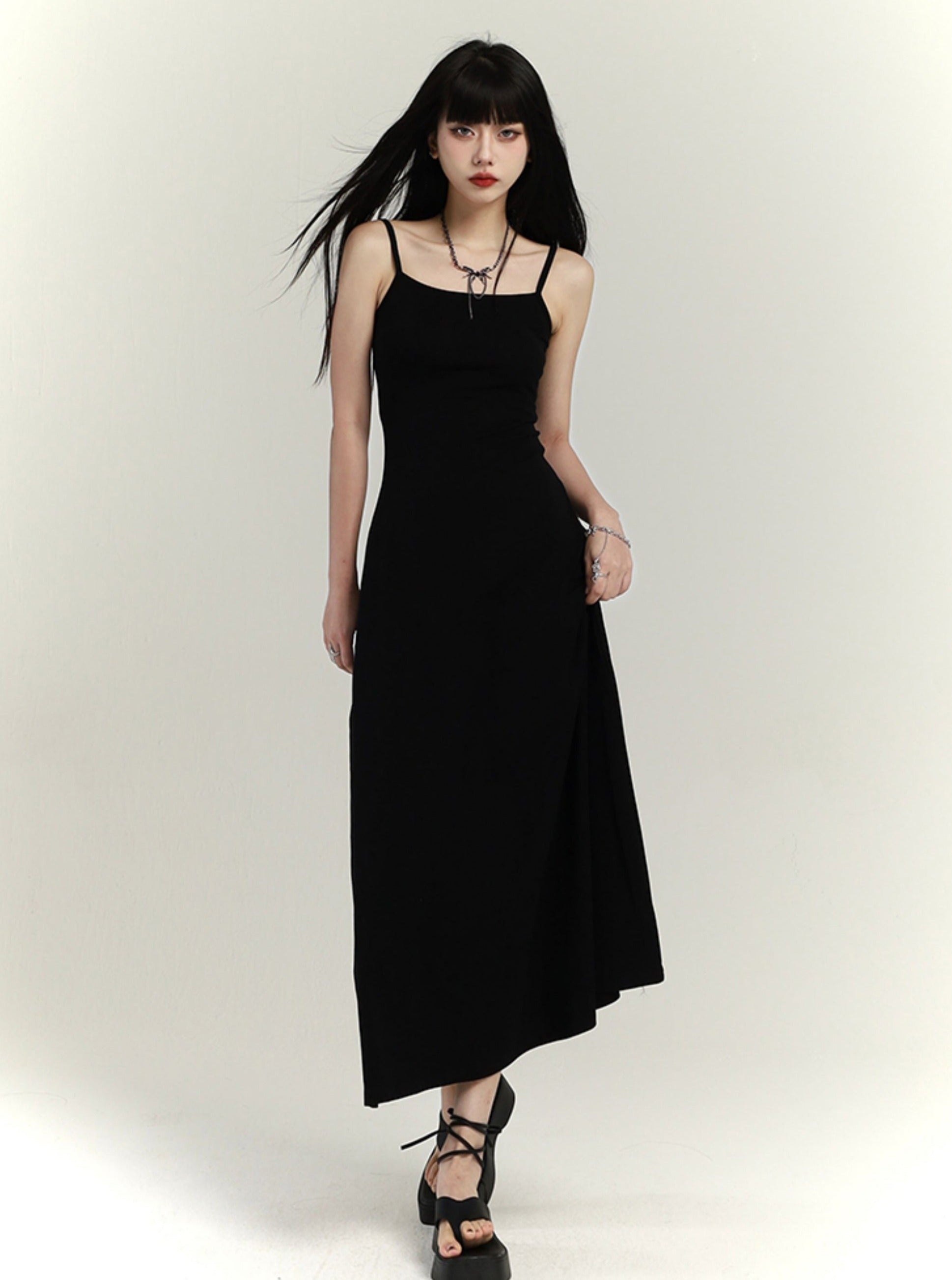 Slim Waist Hip-Covering Slip Dress – UrbanSheek