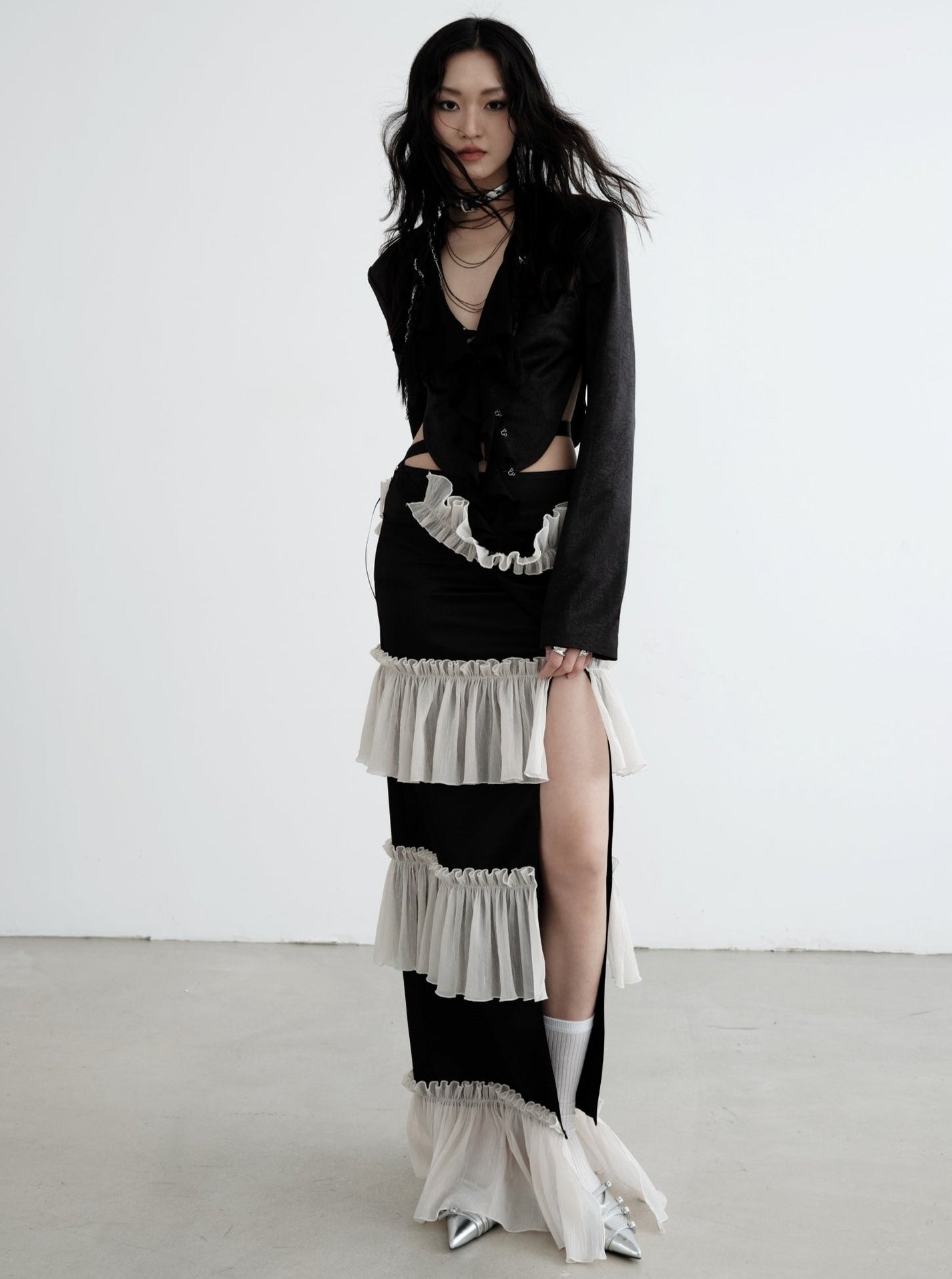 Waistless Pleated Textured Satin Coat – UrbanSheek