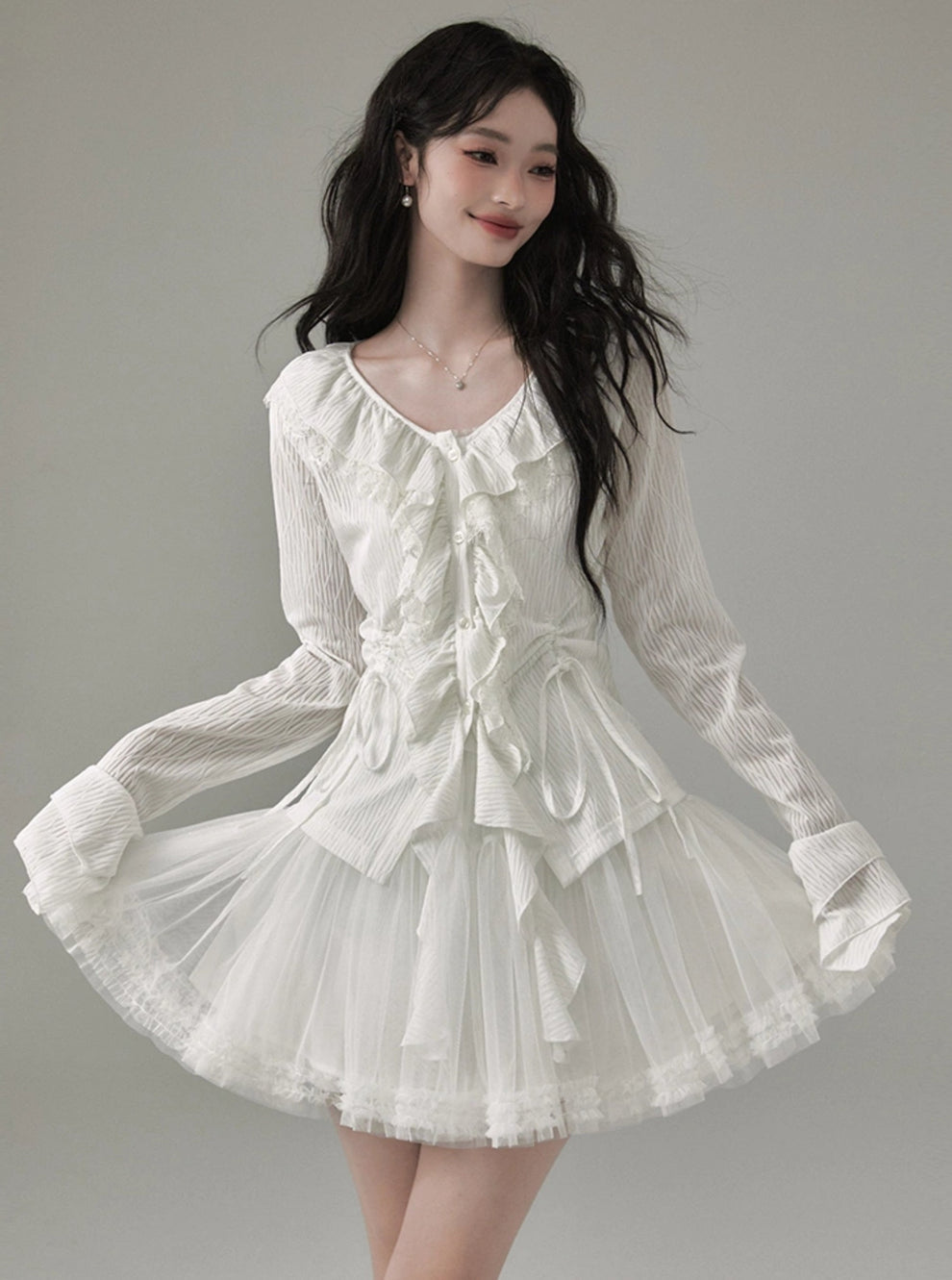 French Retro Ruffled V-Neck Chic Tops – UrbanSheek