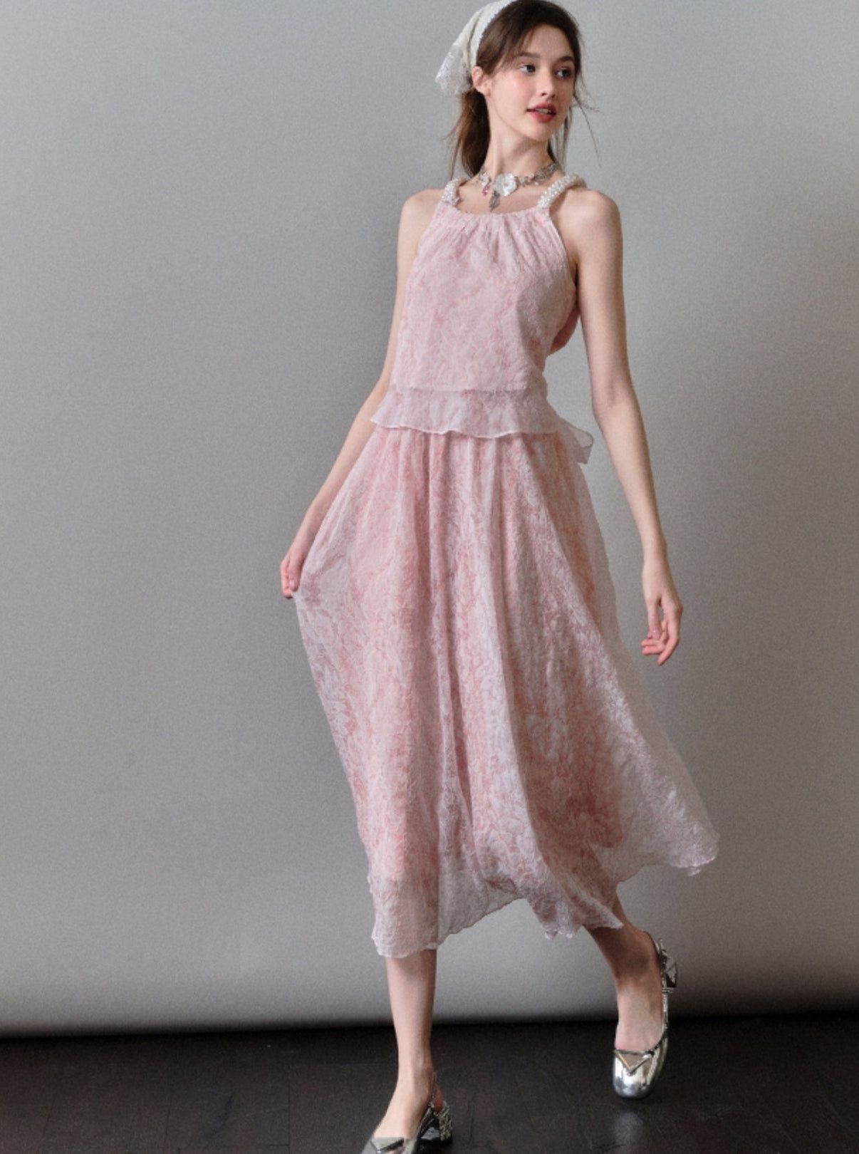 French Lady Gentle and Sweet Tea Set-Up – UrbanSheek