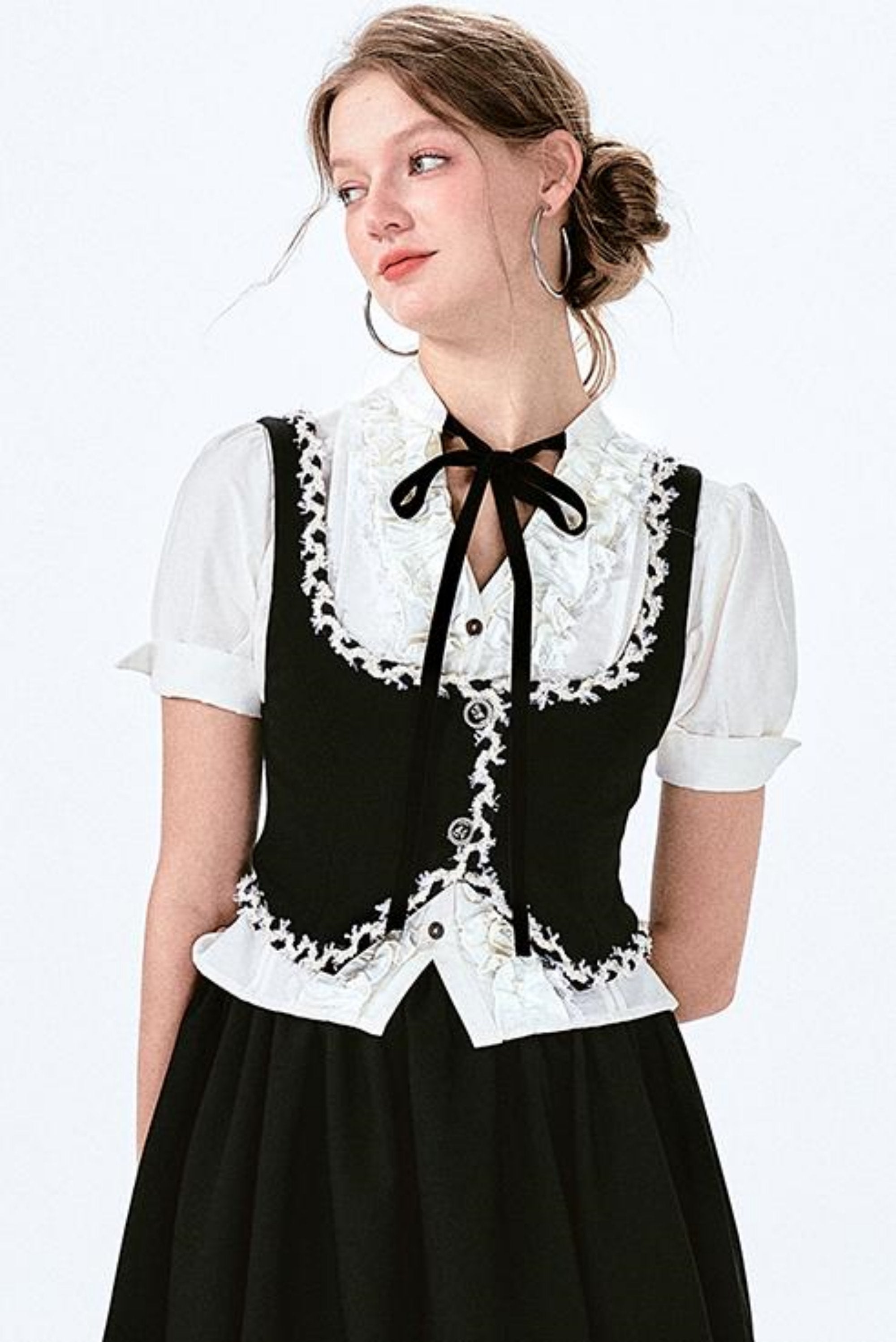 Black Chic Lace Vest – UrbanSheek