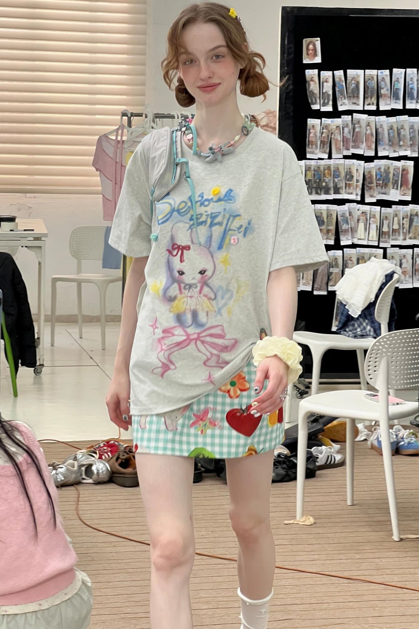 Retro Rabbit Loose Fit Tee – UrbanSheek